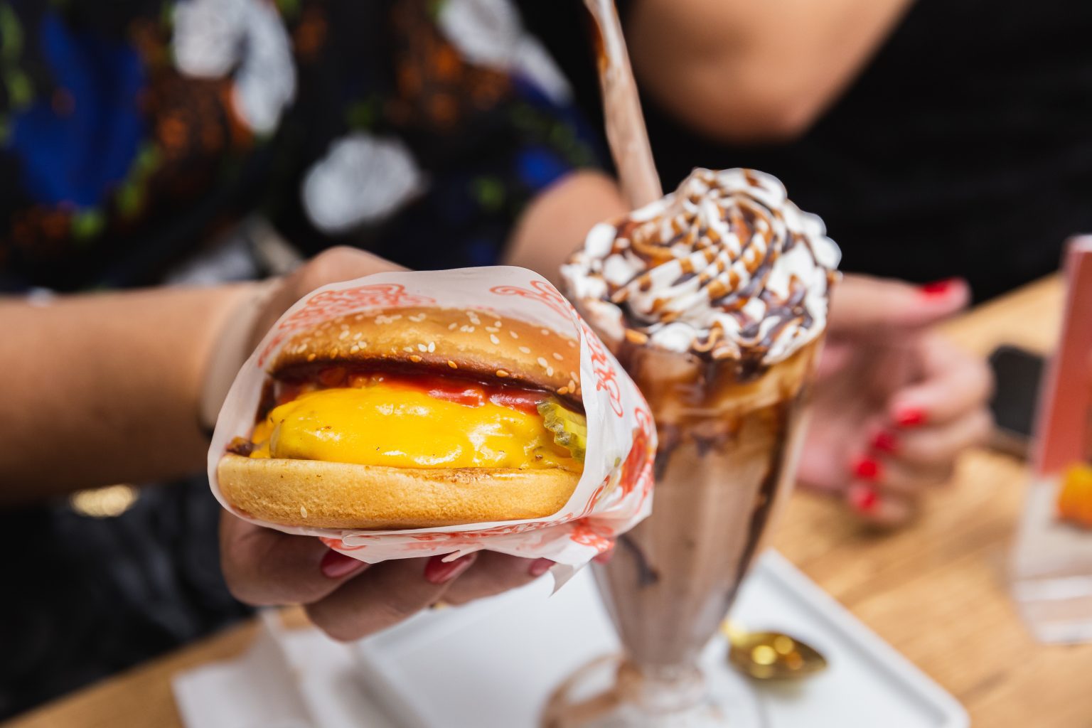 Amor a Cakes – Somos uma doceria sem igual. Peça da sua casa ou venha ...